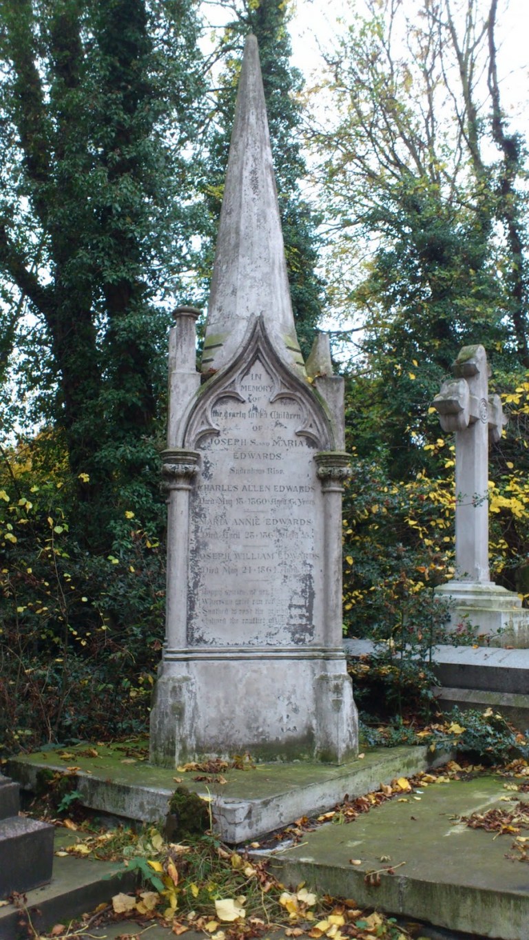 A hidden gem in south east London: Nunhead Cemetery – Flickering Lamps