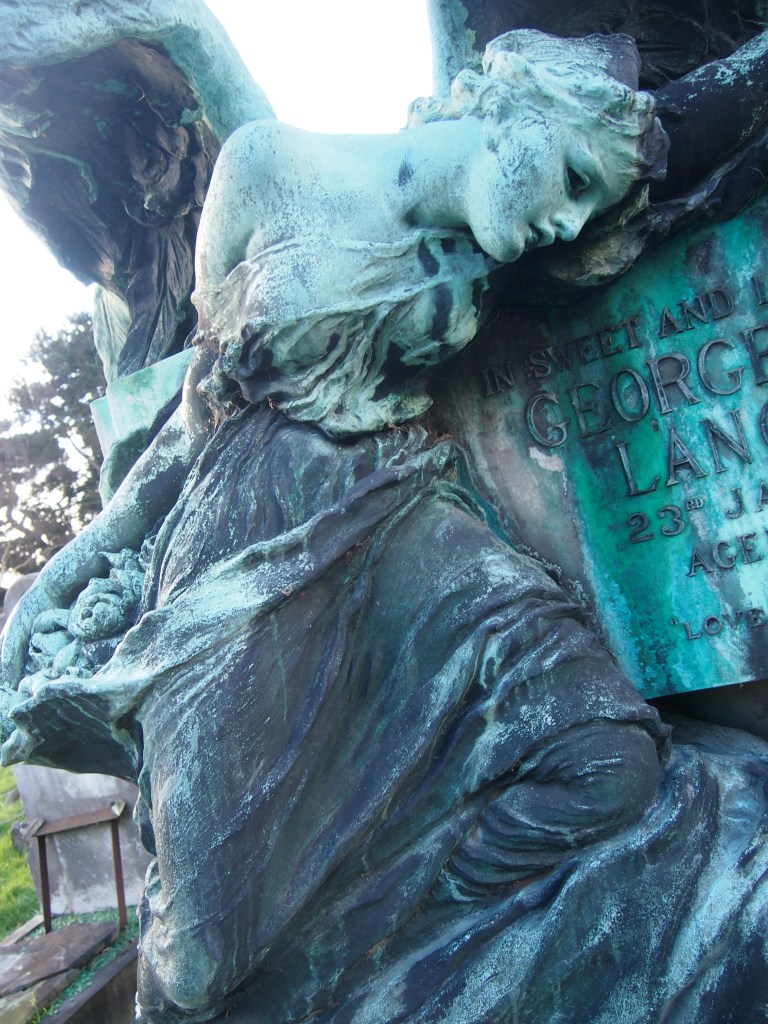 East Sheen Cemetery and the “Angel of Death” – Flickering Lamps