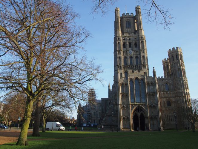 The stunning “ship of the Fens” – Ely Cathedral – Flickering Lamps