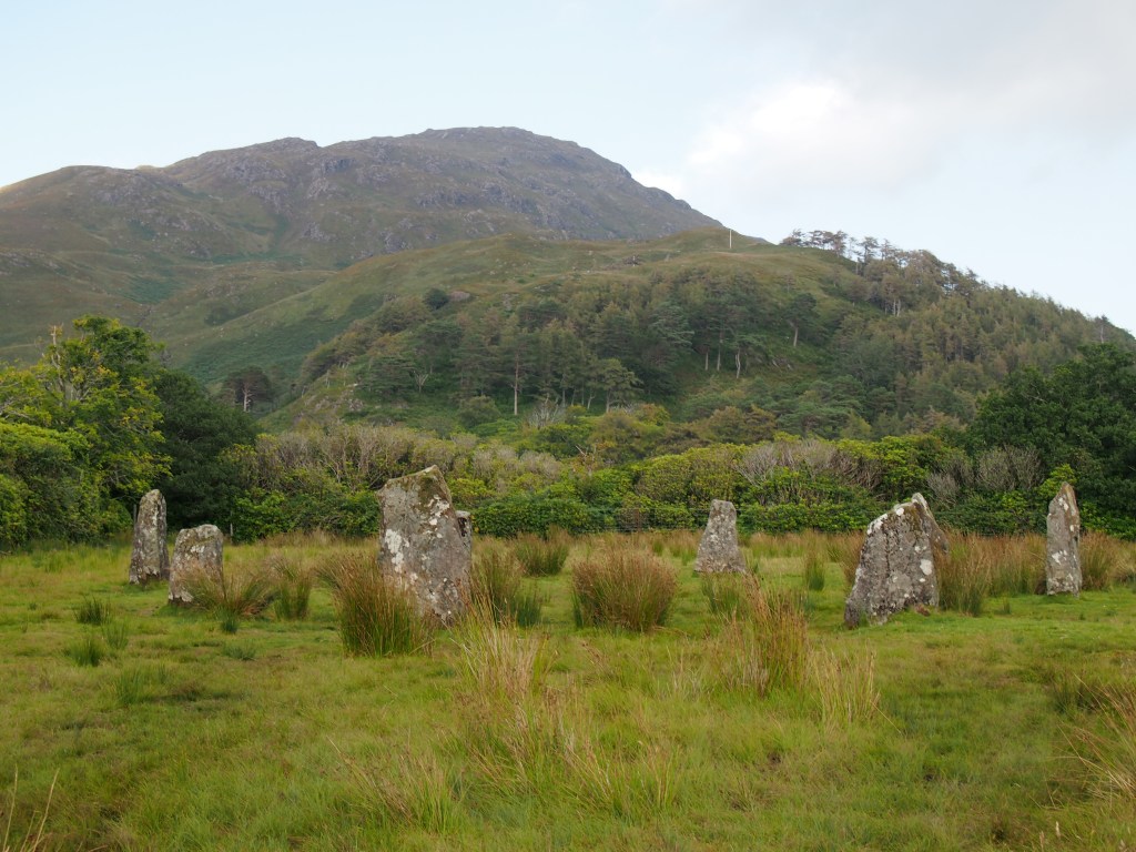 The mysterious and majestic stone circle at Lochbuie – Flickering Lamps