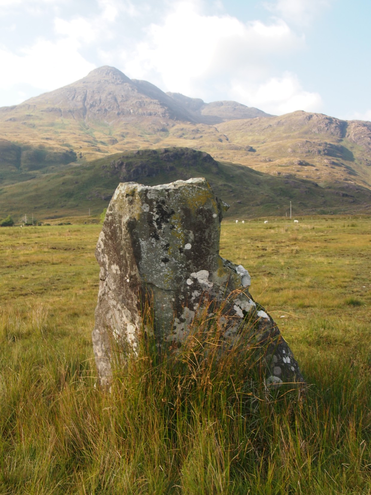 The mysterious and majestic stone circle at Lochbuie – Flickering Lamps
