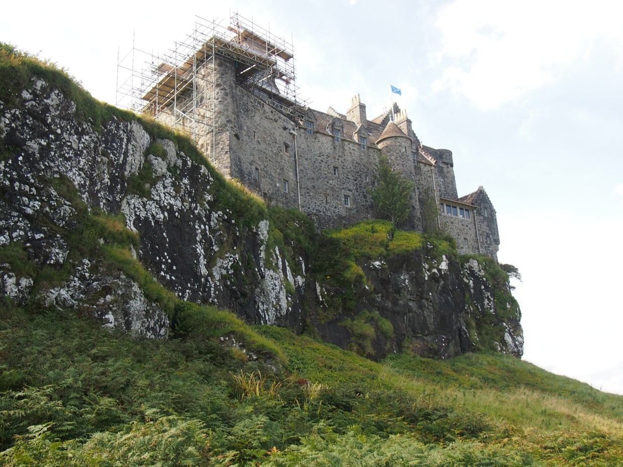 Duart Castle: the turbulent history of the ancestral home of Clan ...